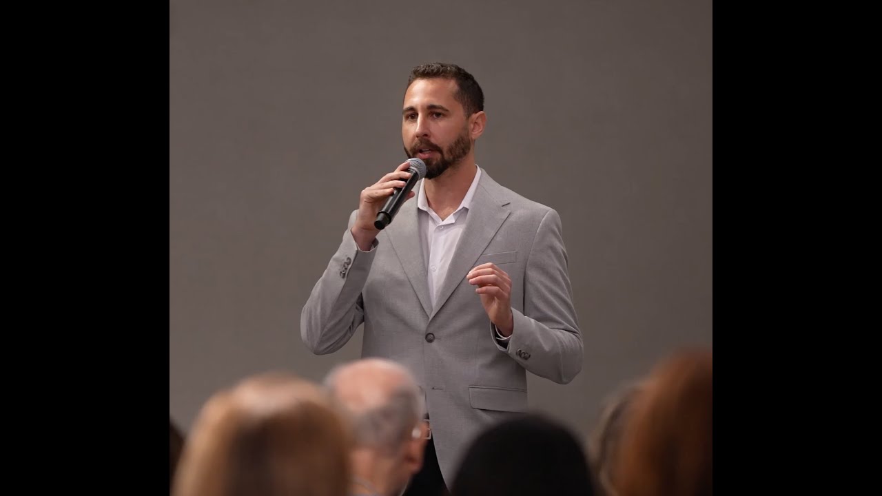 Mindfulness in the Modern World: How to Slow Down When Everything is ...