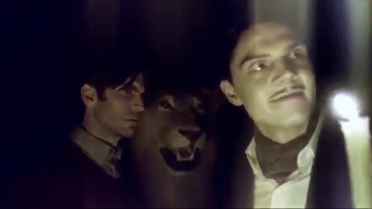 AHS Hotel promos del 1 al 11 - YouTube