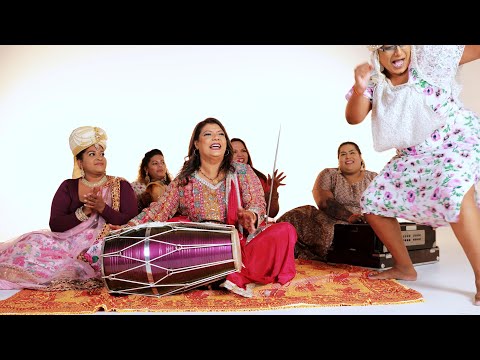 Leela M - Ab Choliya Beeche [Official Music Video] (2026 Traditional Chutney)