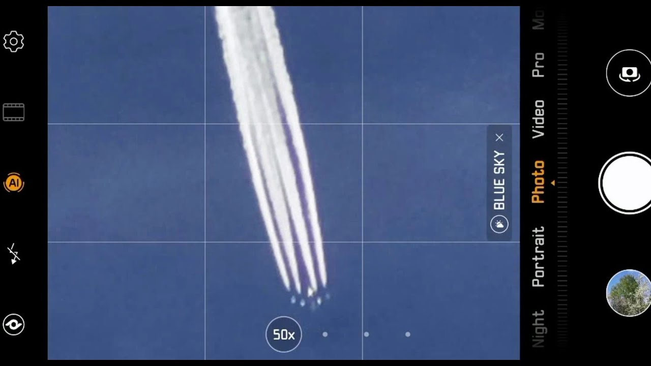 Huawei P30 Pro 50x Zoom to an Airplane - YouTube
