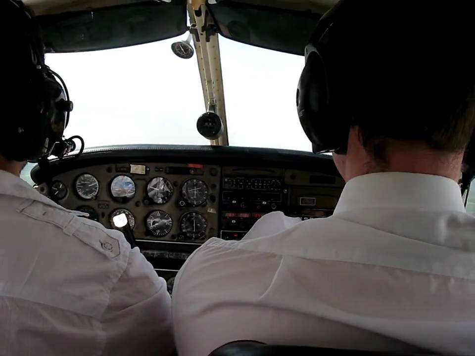 PA28 Cockpit Flim - Landing at East Midlands Airport - YouTube