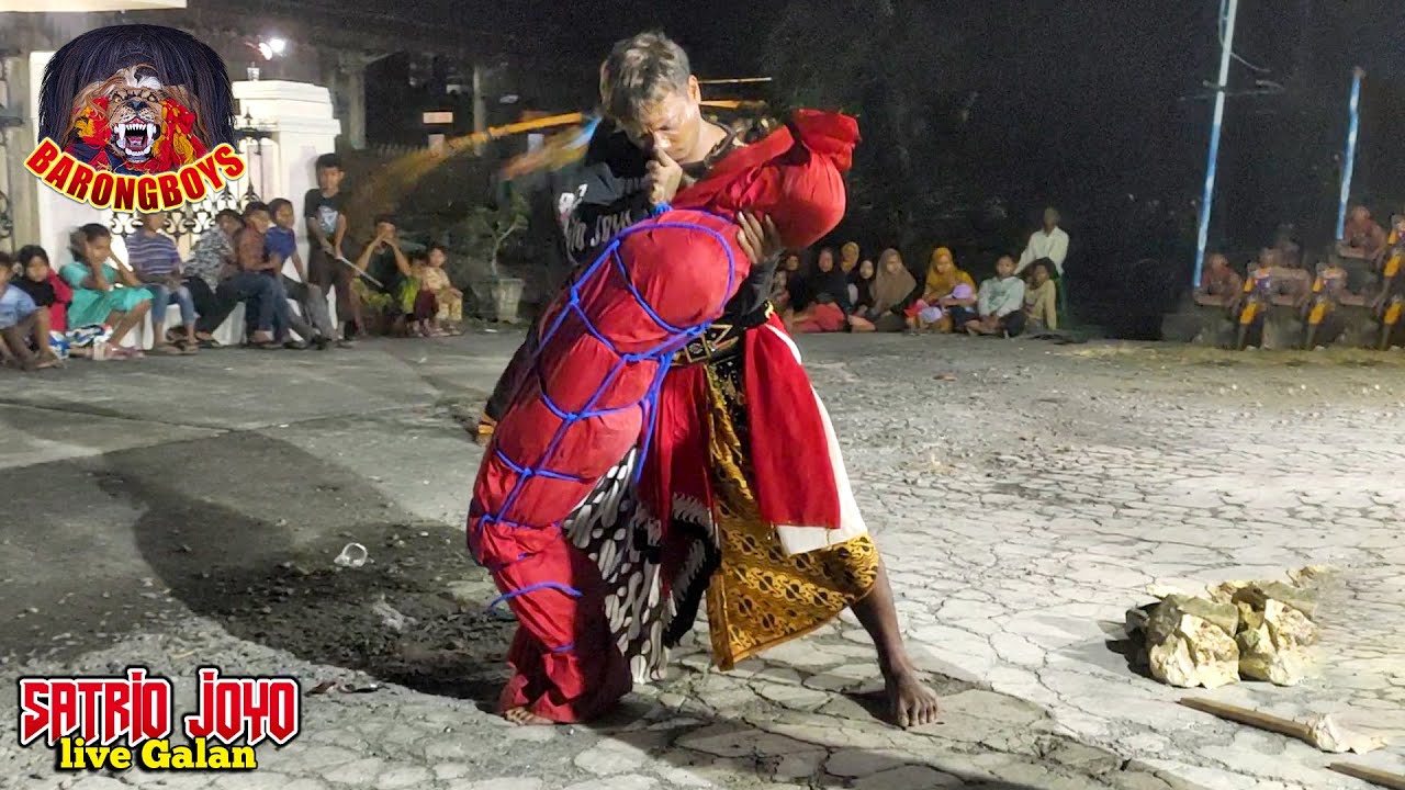 Ritual Pocongan Merah || Barongan Satrio Joyo Bugel live Galan ...