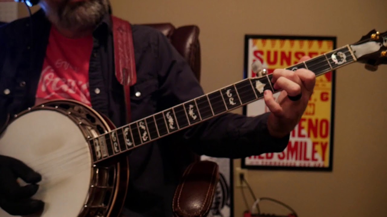 Don Reno's break to "Troubles Around My Door" - YouTube