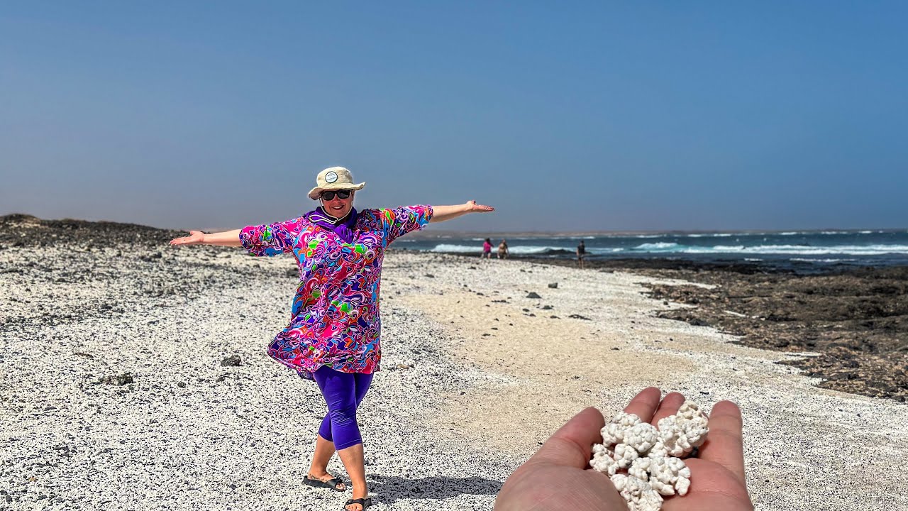 Ist dieser Strand aus Popcorn 🍿?? Playa El Mejillón Fuerteventura der ...