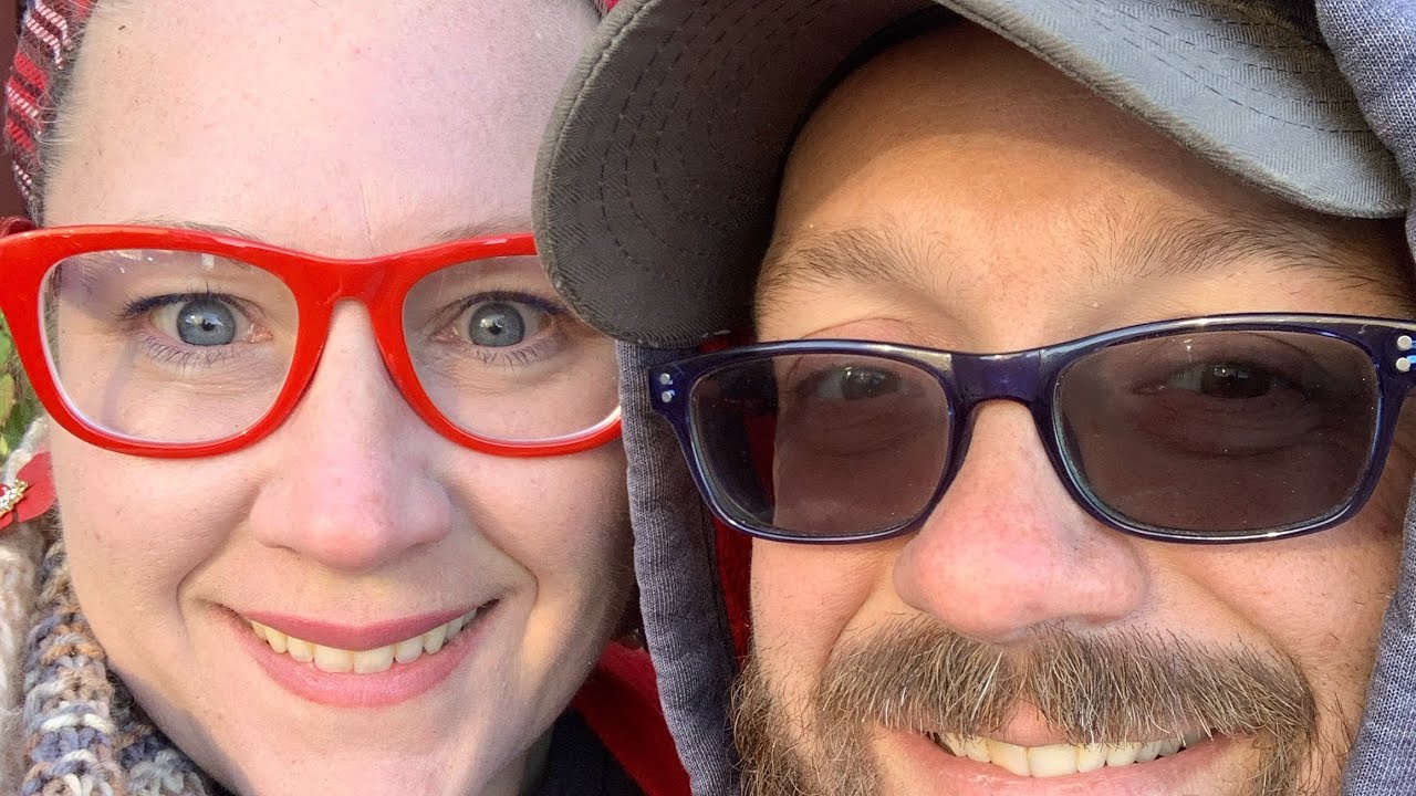 Absolutely FREEZING SANTA PARADE today! A 2 and a half hour parade ...