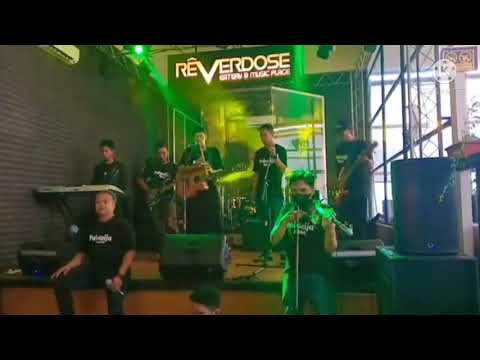 Opening Final Rock Battle                                 First Band Palawija from Garut