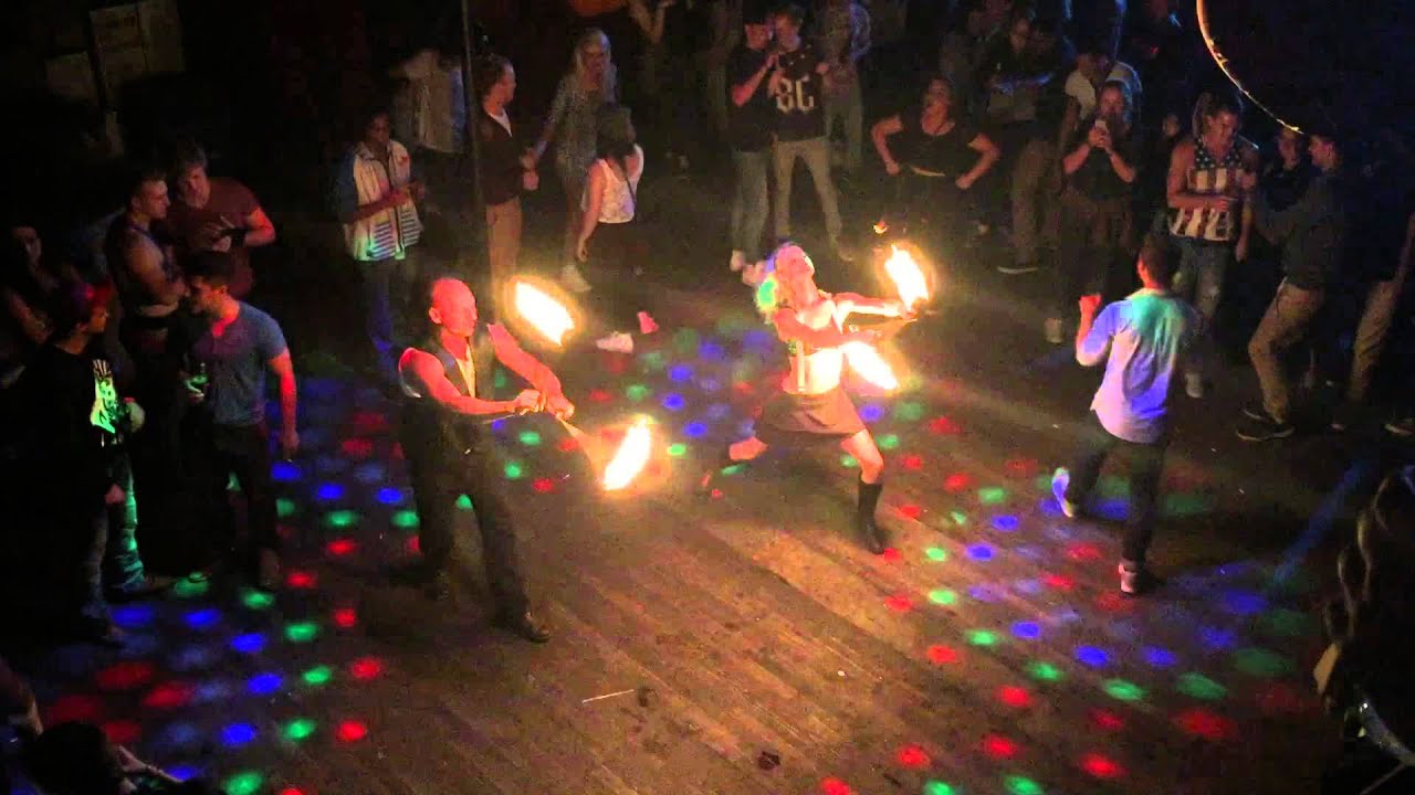Fire dancer lights guys hair on fire (1:37) at Side Show - YouTube