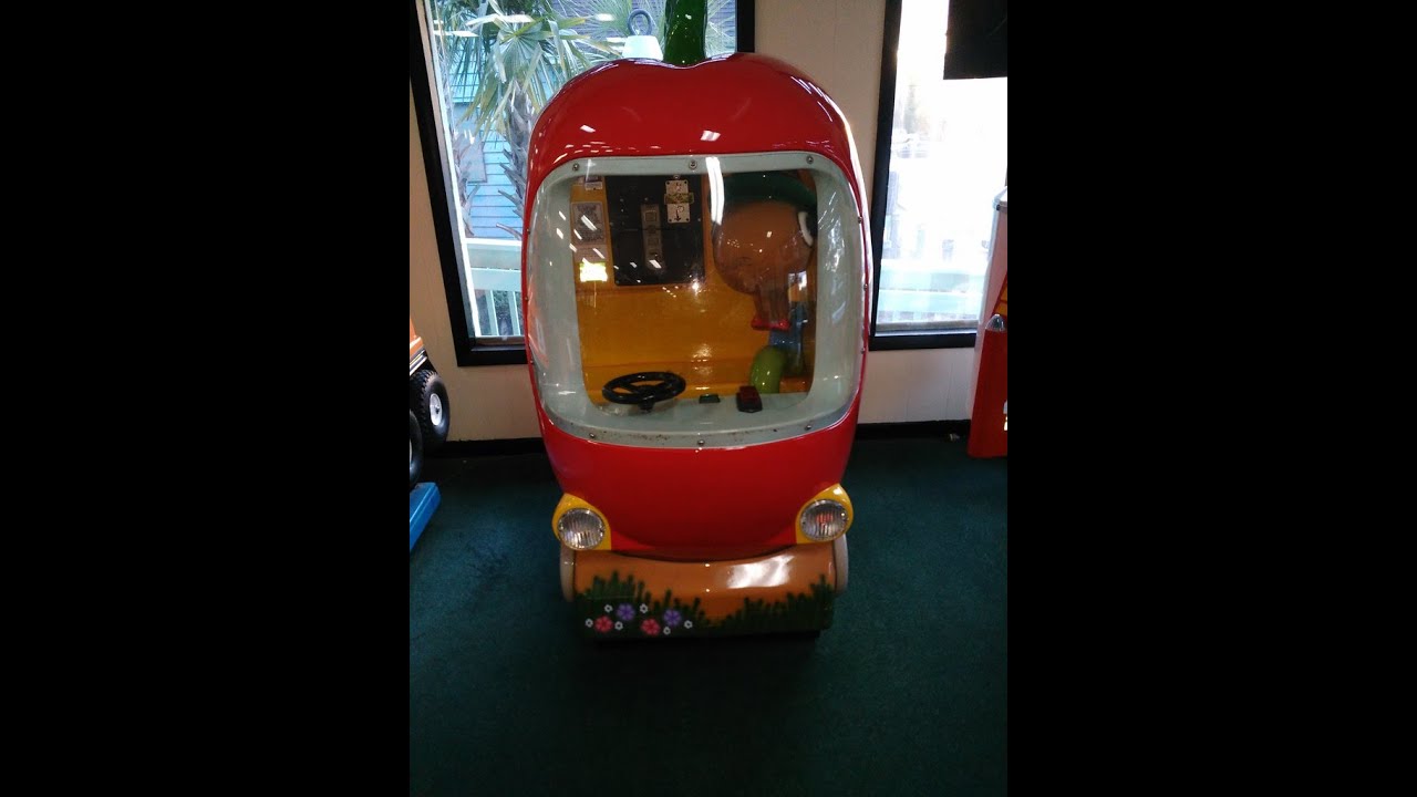 Richard Scarry Apple Car Coin-Operated Ride - YouTube