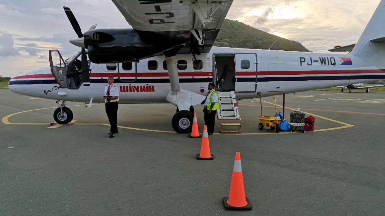 Winair EUX to SXM - YouTube