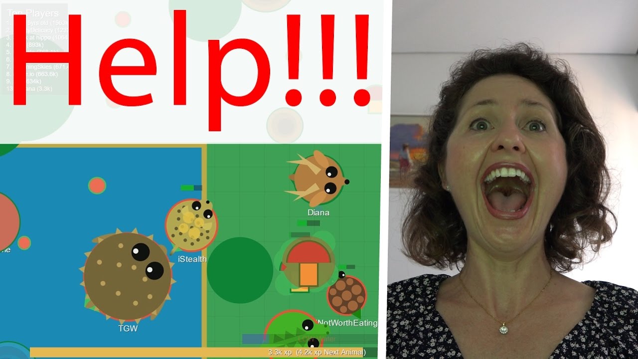 Mom SCREAMS!!! Playing Mope.io - YouTube