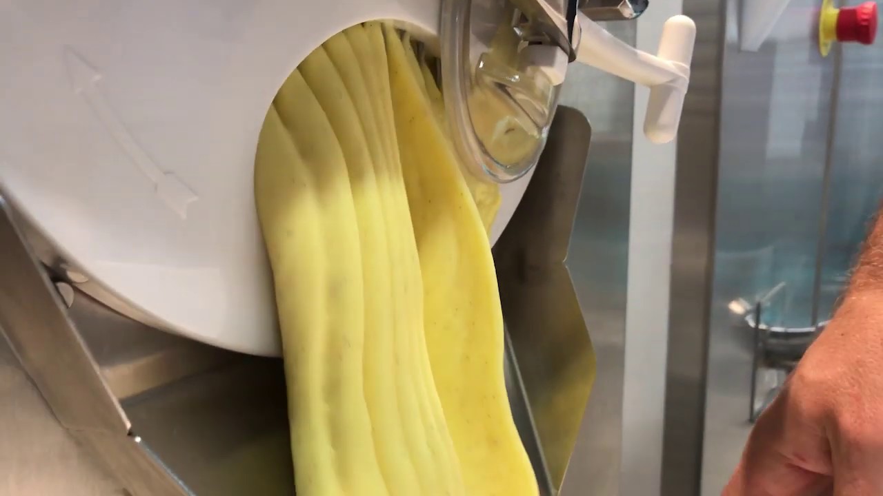 How to make a perfect custard cream with MOF Gelita! - YouTube