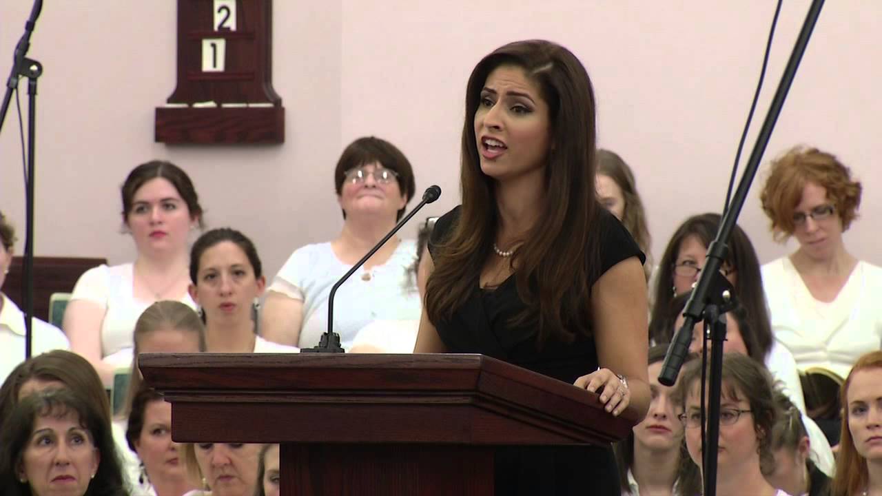 Evy Ramos sings "Come Unto Him" from the Messiah - YouTube