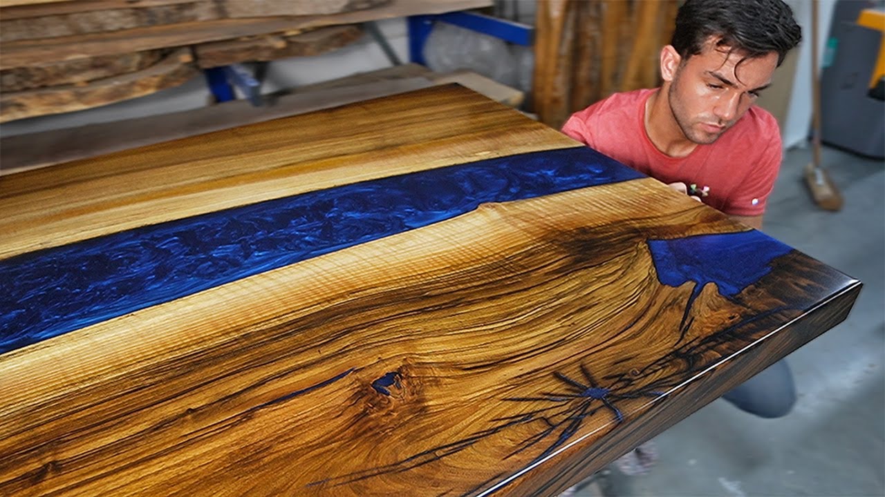 DARK BLUE EPOXY RIVER TABLE - YouTube