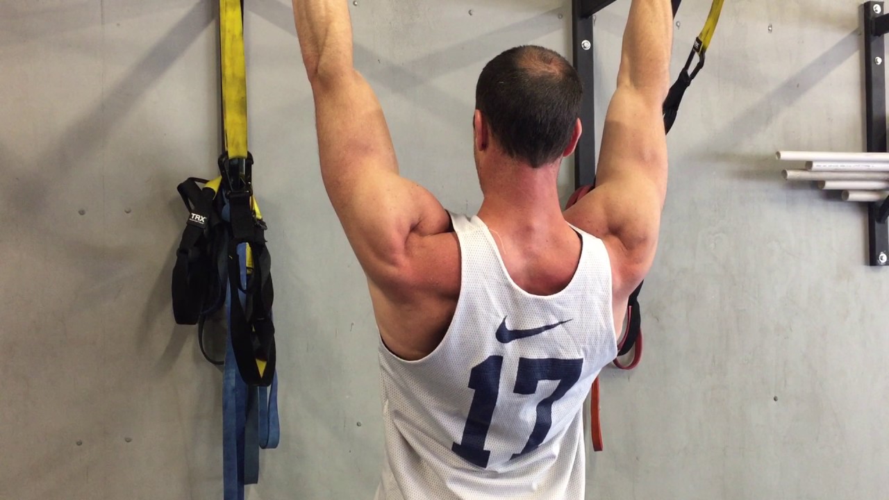 Initiating The Pull Up: How To Fix Your Pull Up - YouTube