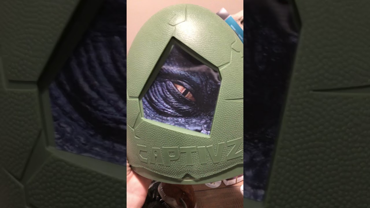 Indoraptor Eye On Captivz Clash Edition Mega Egg Set - YouTube