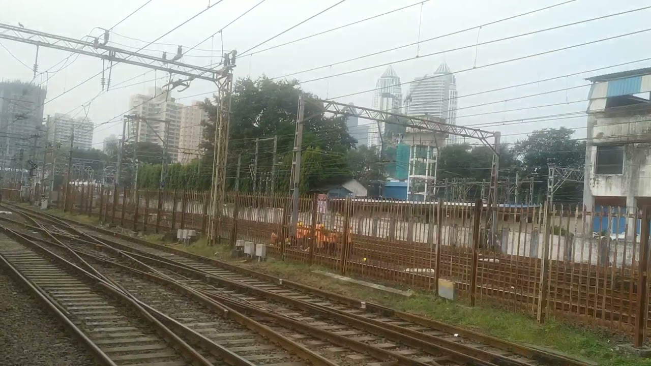 Mumbai Central Railway station Arrival - YouTube
