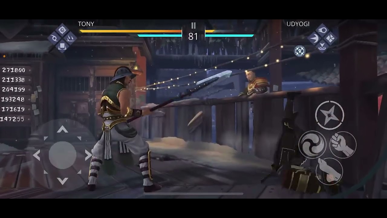 Fighter with heavy attacks on the enemy base and destroyed the opponent ...