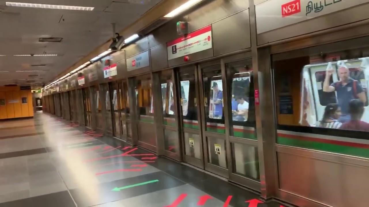 SMRT Trains NSL Kawasaki & CRRC Sifang C151C [711/712] departing Newton ...