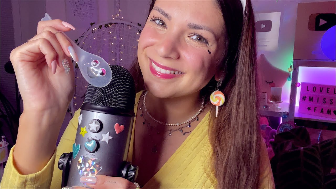 ASMR Falling Asleep in 20 Minutes - Emoji Challenge 99% No Talking ...