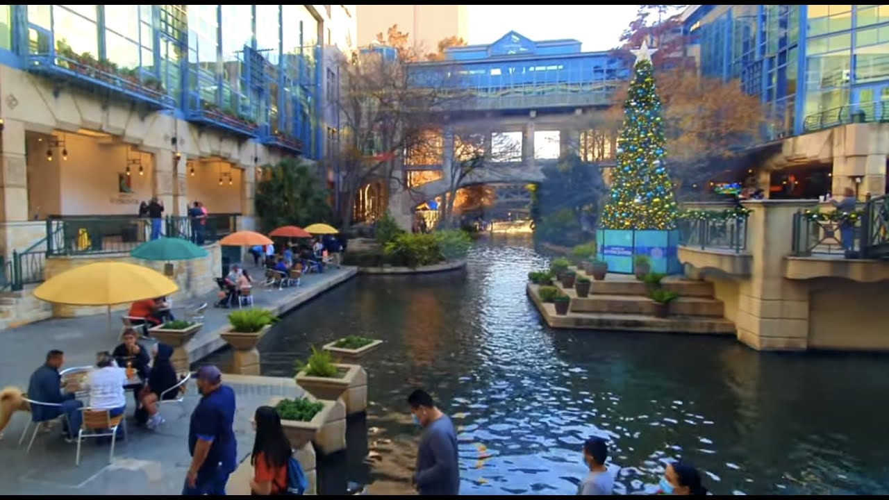 SAN ANTONIO RIVERWALK HILTON PALACIO DEL RIO - FAMILY TRAVEL - YouTube