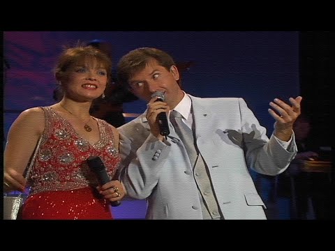 Daniel O'Donnell & Mary Duff - Top Of The World