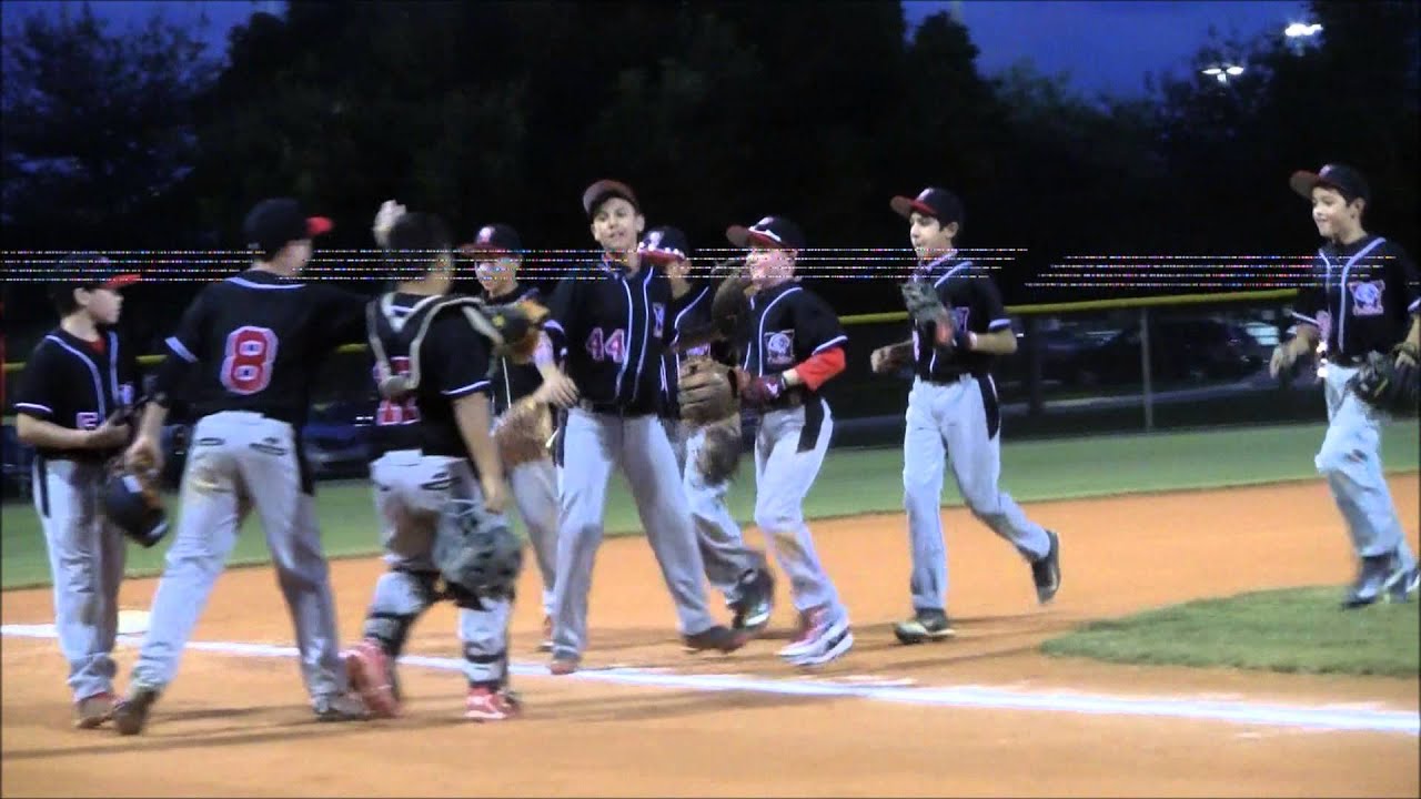 Weston Hawks Winter Tournament 2015 - Weston Black Hawks 12U v. Canes ...