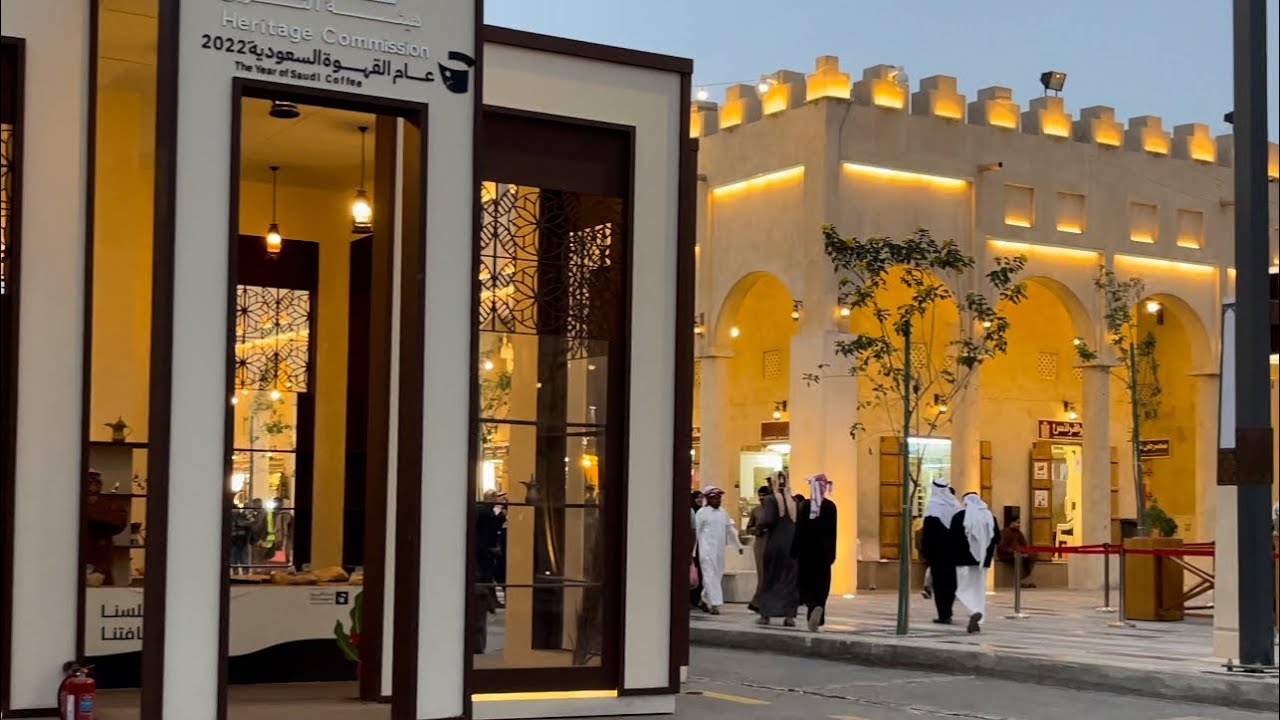 Walking in Qaisariah souq of Alhasa/Sights in the qaisariah souq/Alhasa ...
