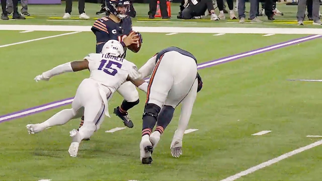 The Top 10 D-Line Moves From Week 15! - YouTube