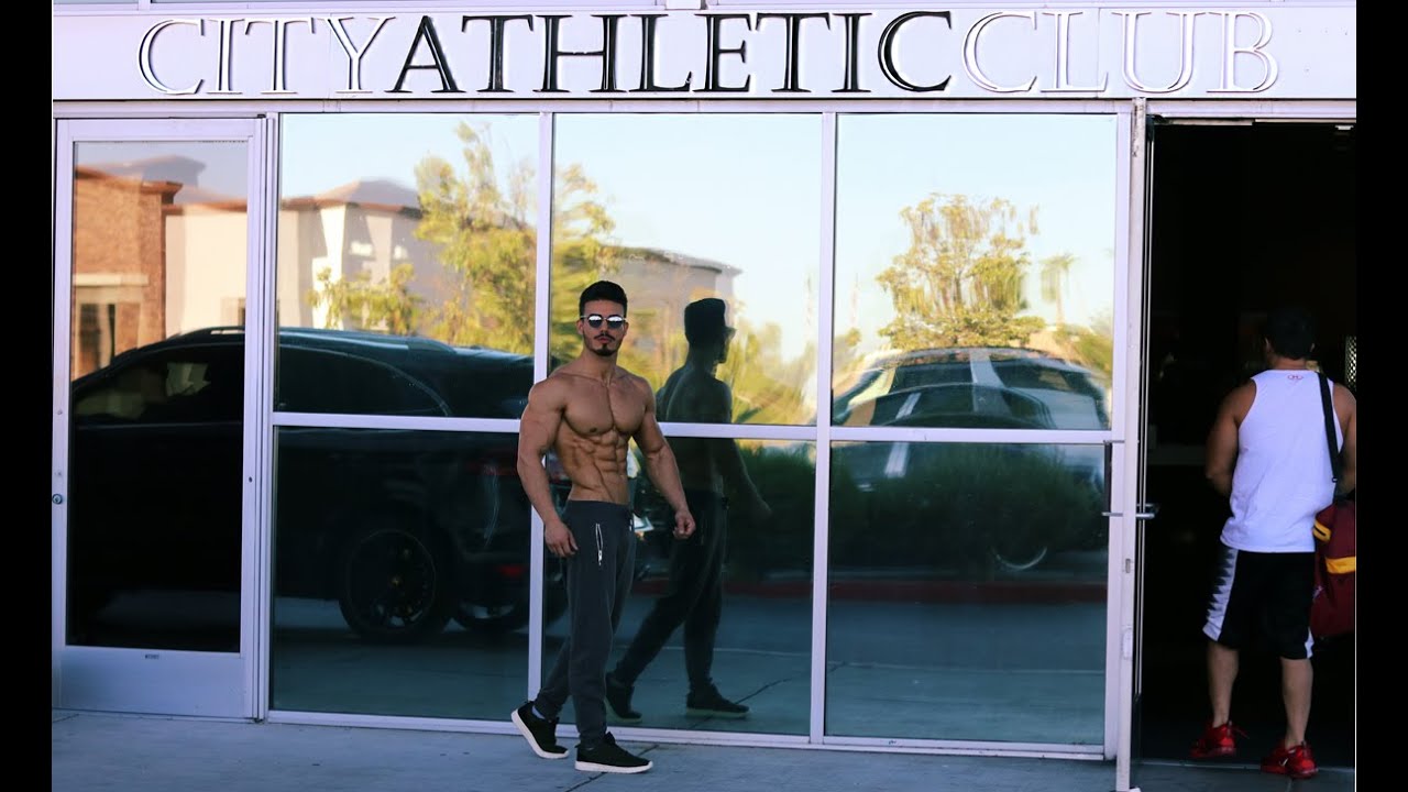 Mens Physique Athlet Farris Elghadi - Training 2 days out in Las Vegas ...