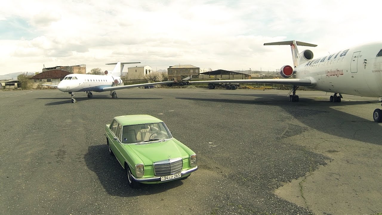 Mercedes Benz w114 Drive news - YouTube