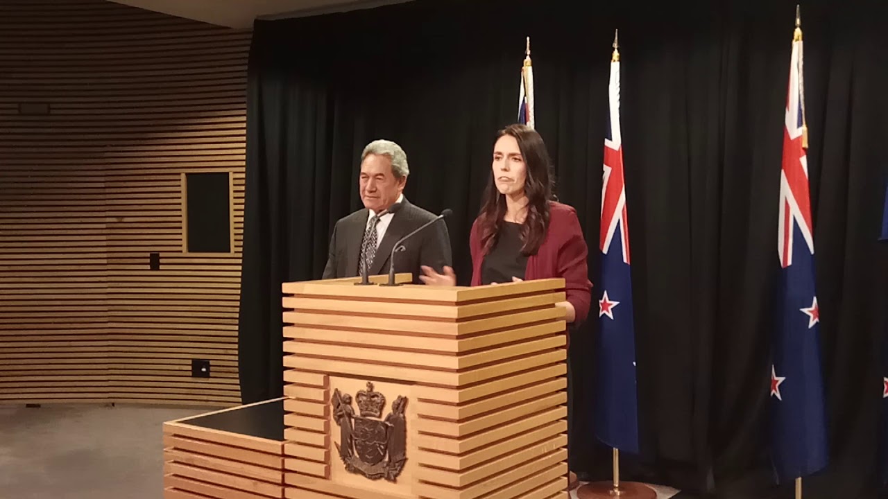 PM's Press Conference 27/11/17 - YouTube