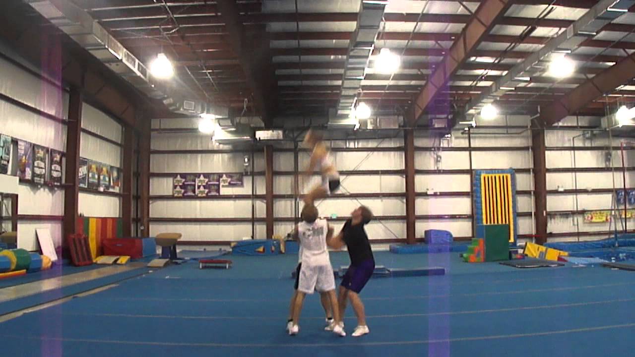 Hanna's back tuck basket - YouTube