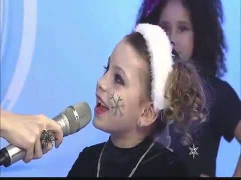 Julinha Durú judge Super HDB Danny Pink