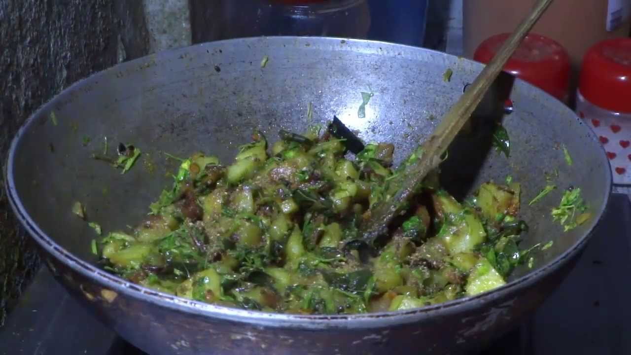 Aloo Methi Curry in Telugu Aloo Menthu Kura By Maa Vantagadi (బంగాళదుంప ...