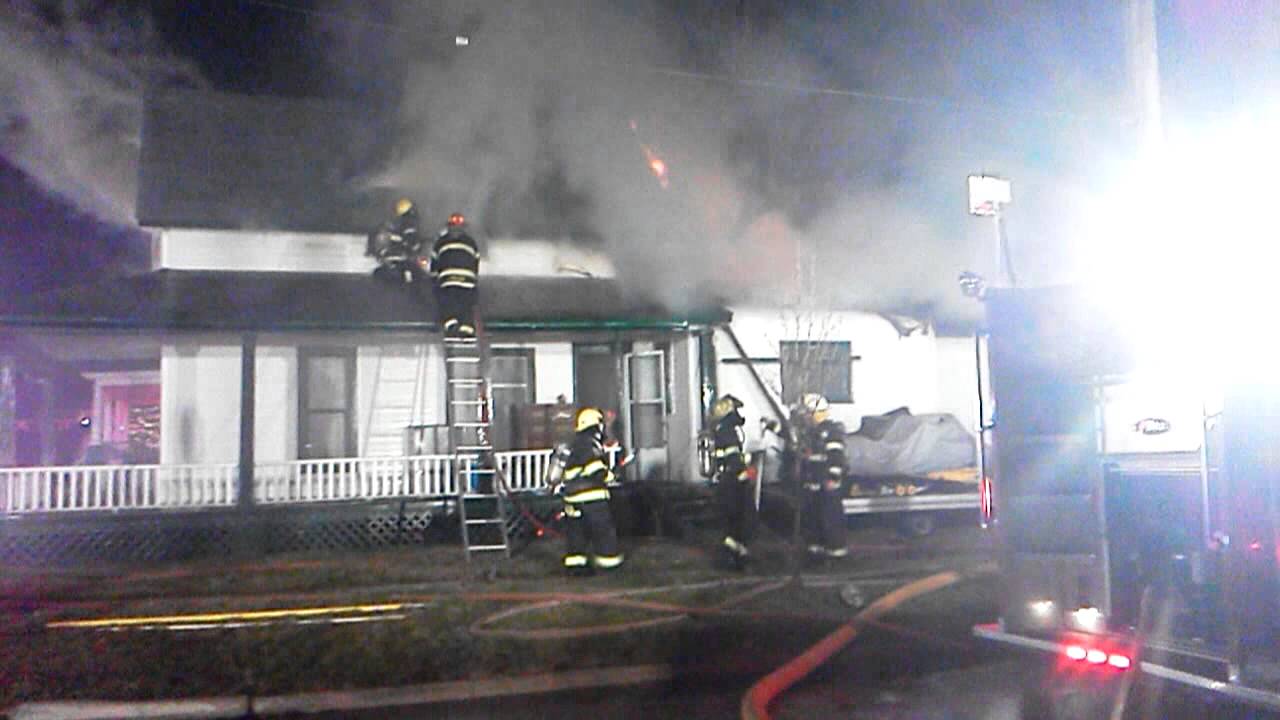 Owosso House Fire Footage - YouTube