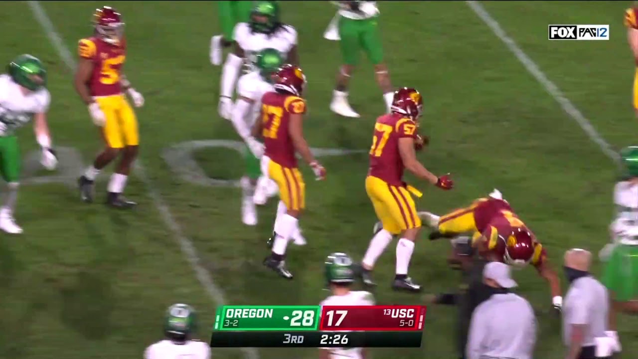 USC surprises Oregon with onside kick // College Football 2020 - YouTube