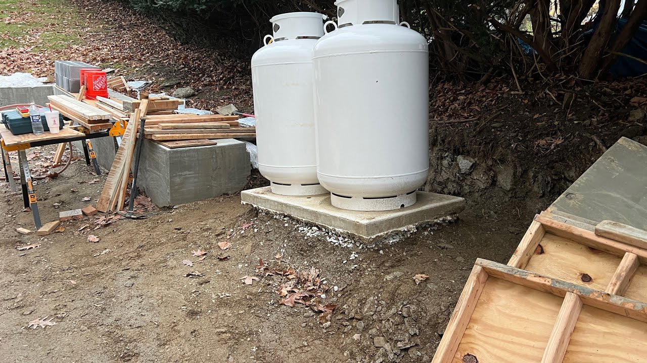 Karen says no concrete allowed?!😂 - YouTube