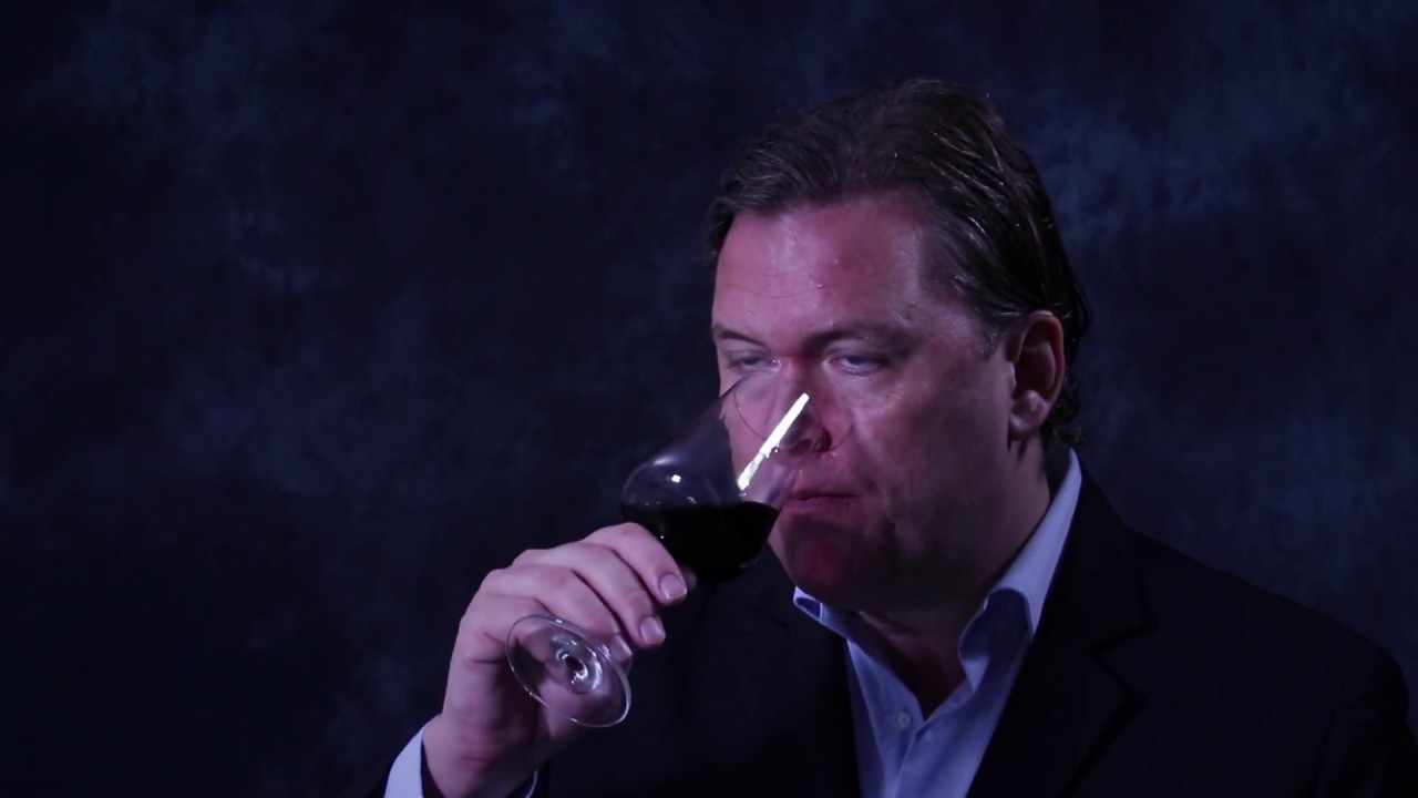 Gabriel Meffre - Domaine De Longue Toque 2015 - Gigondas - YouTube