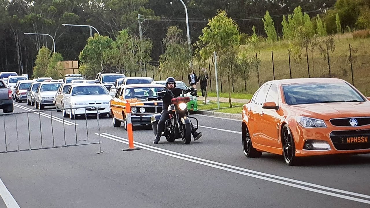 Massive Brutal Muscle Car invasion of Caddens Corner, Sydney, Cars ...