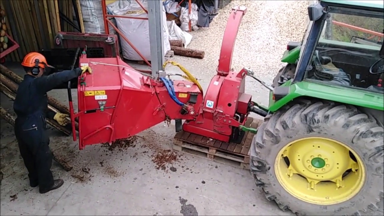 Linnorie Firewood Services wood chips for Gardens, Playgrounds and ...