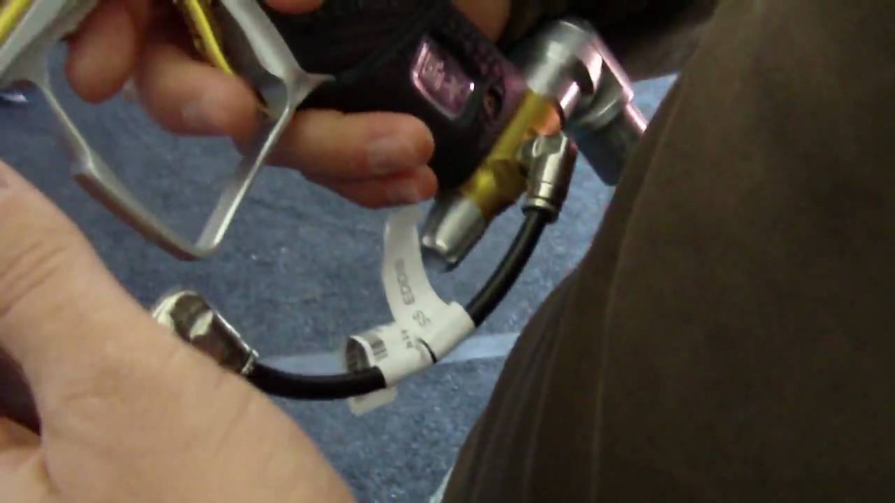 New Planet Eclipse SLS Gilver Close UP @ NPPL HB 2010 - YouTube