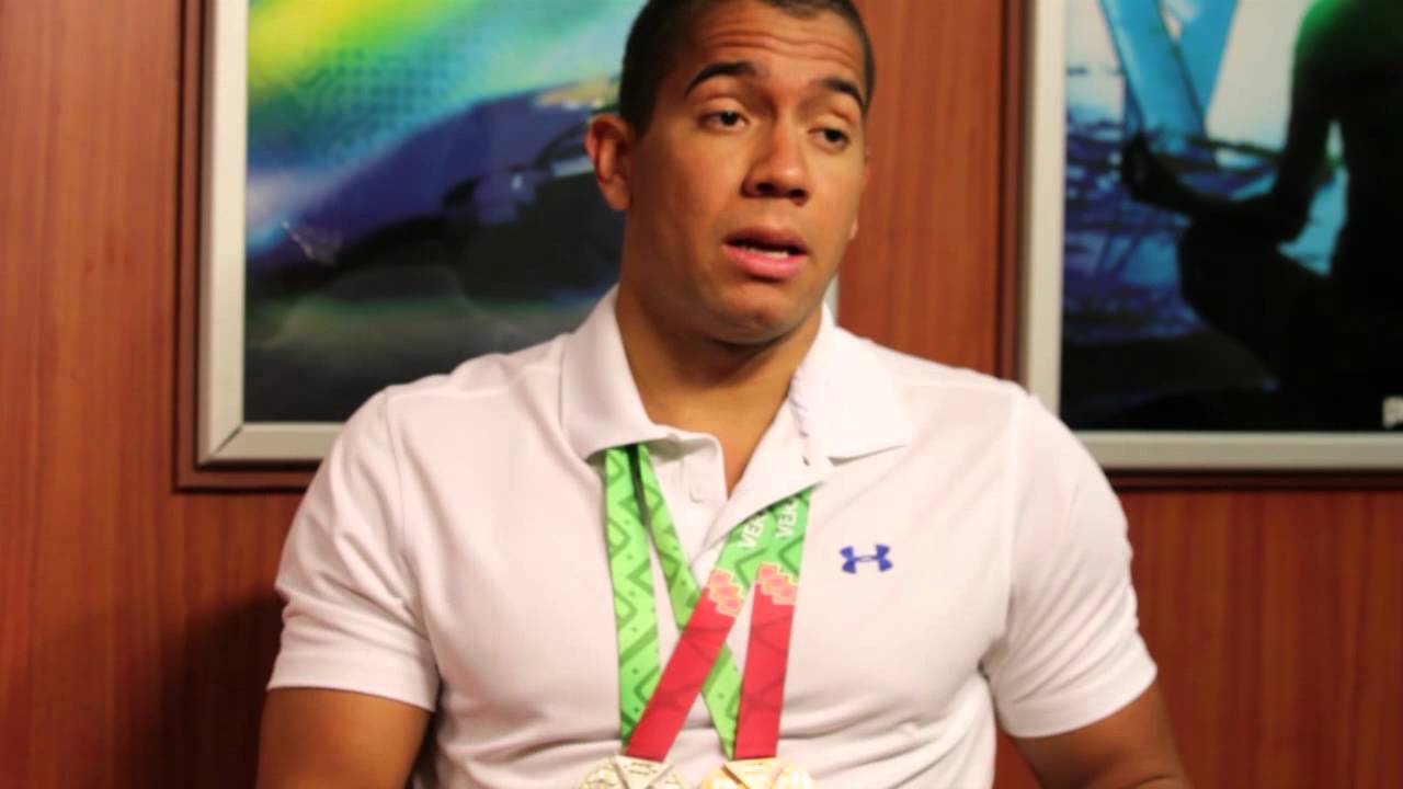 Prensa.com: Edgar Crespo habla de su futuro en la natación. - YouTube
