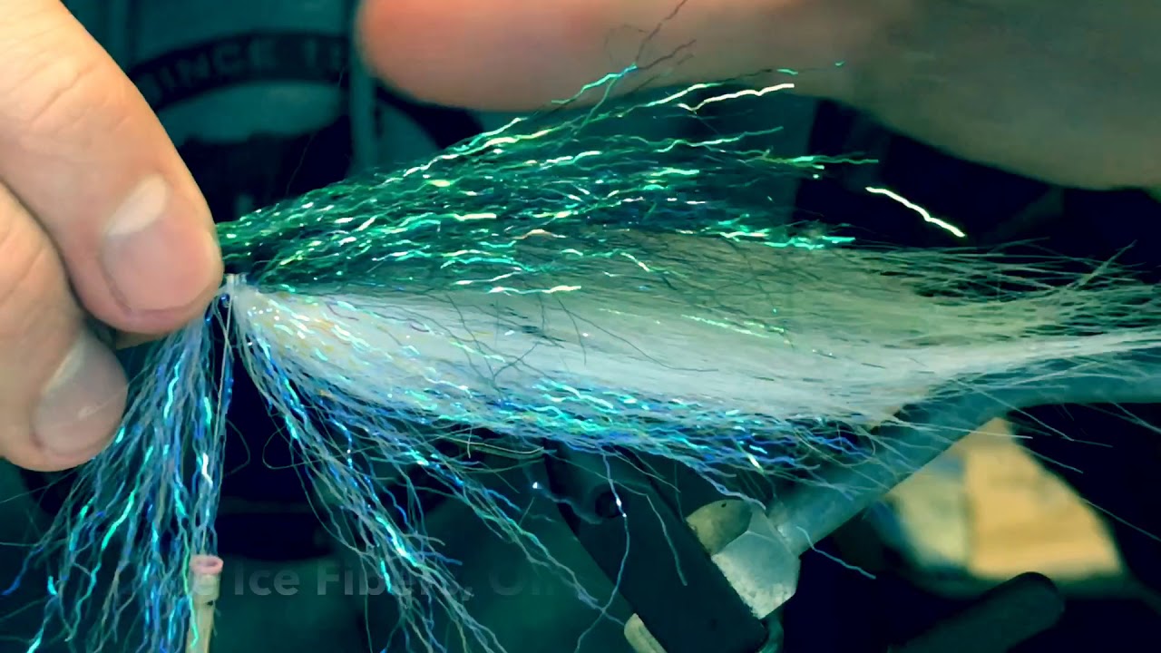 HiVis Shiner - Streamer Pattern - YouTube