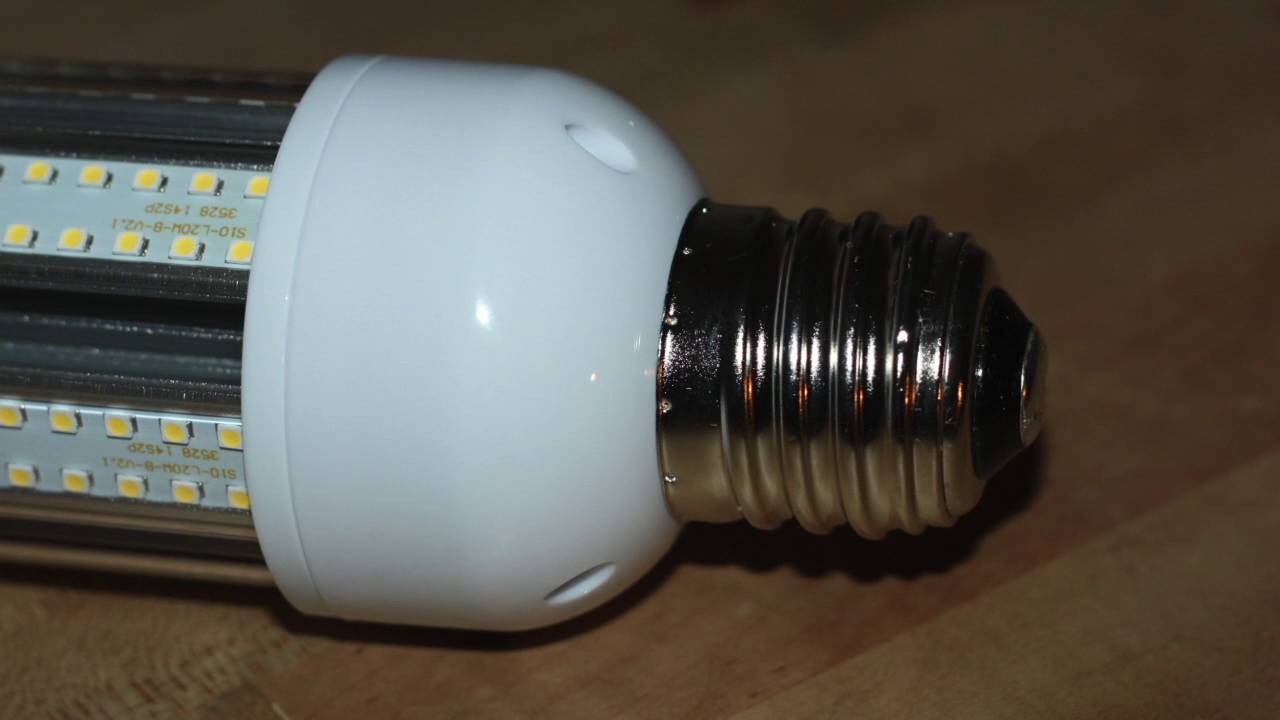 HID LED Replacement 100 Metal Halide 5000K - YouTube