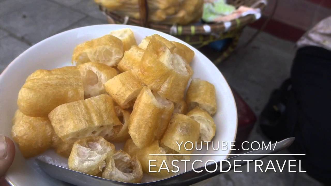 cháo sườn pork ribs rice porridge Vietnam breakfast - YouTube