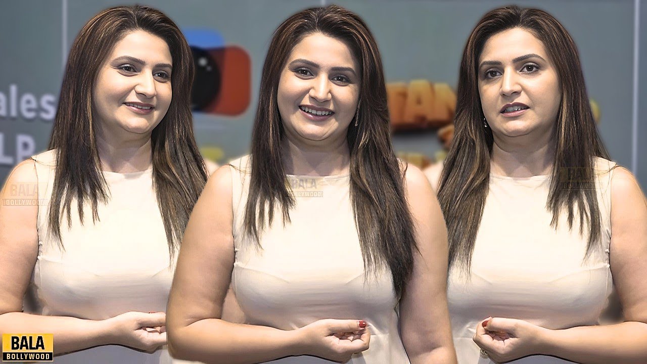 Actress Bhakti Rathod Talks About Her Play Stand Up Mr Khurana - YouTube