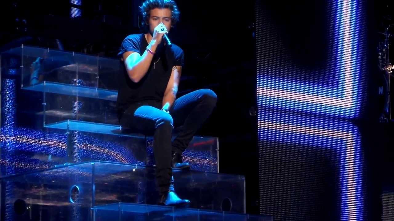 Harry singing to me in OVER AGAIN - One Direction FRONT ROW FULL HD HQ ...
