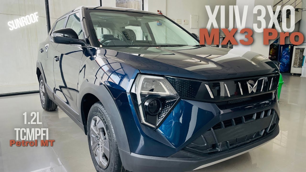 XUV 3XO MX3 Pro || 1.2L TCMPFi Petrol MT || MX3 Pro || Nebula Blue ...