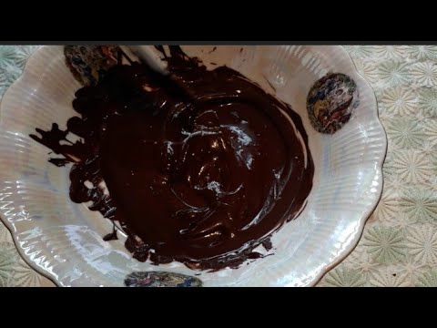 Şokoladın Benmari üsulu əridilməsi.Çikolatanın Benmari üsulu eritilmesi