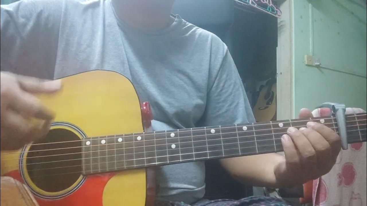 ပြောင်းပြန်စီးသောမြစ် - စံလင်း - Guitar Tutorial by Myat Hein Thu - YouTube